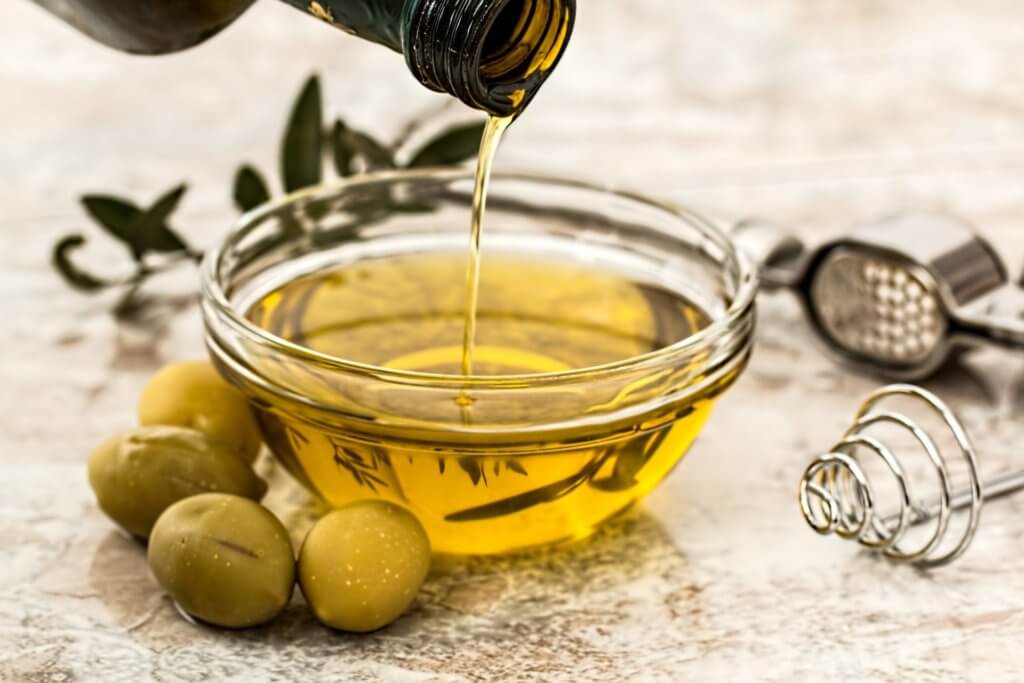 Unhealthy Fats vs Healthy Fats: What’s the Difference?